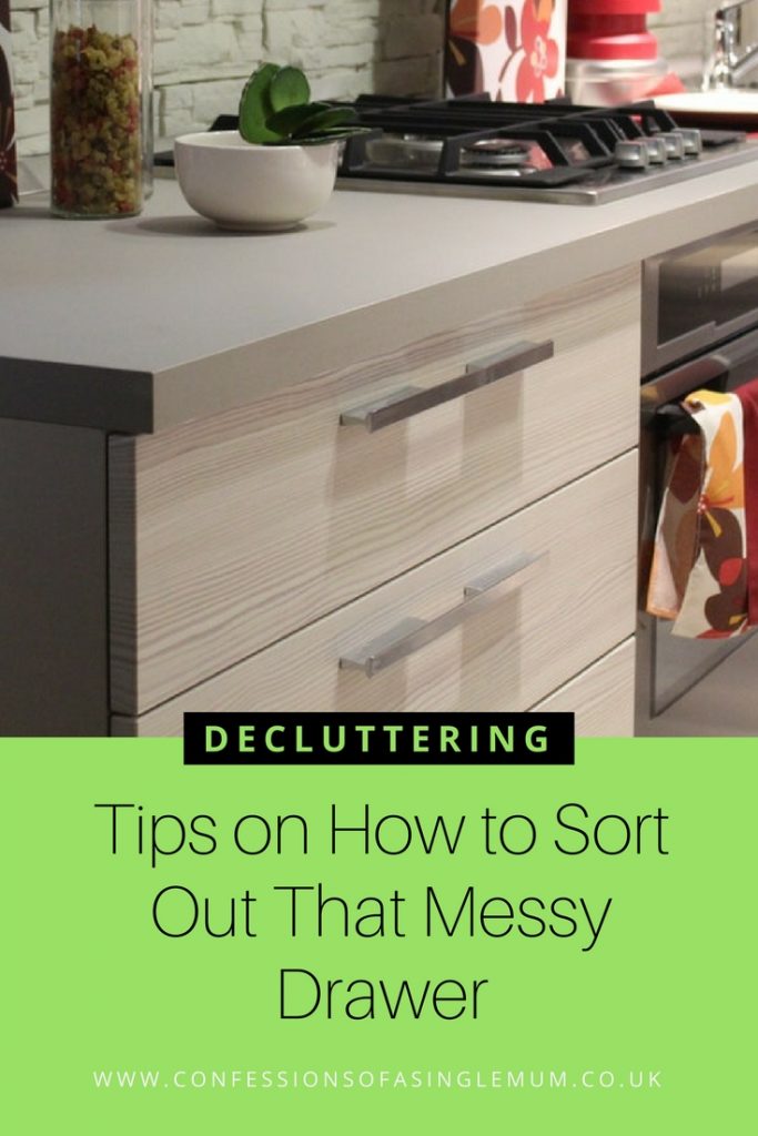 Tips on How to Sort Out That Messy Drawer